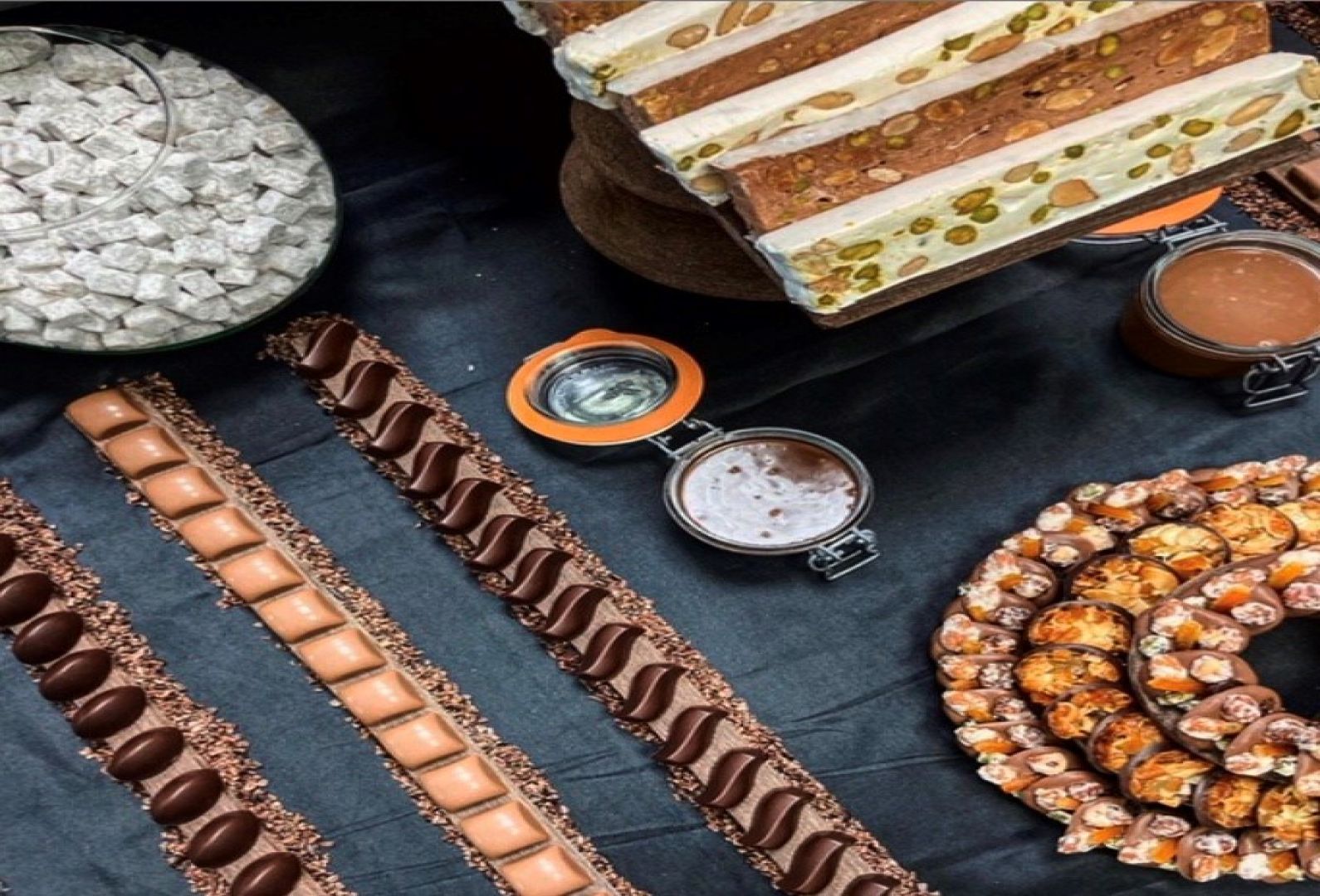 CHOCOLATS ET CONFISERIES - Cours Cuisine Paul Bocuse